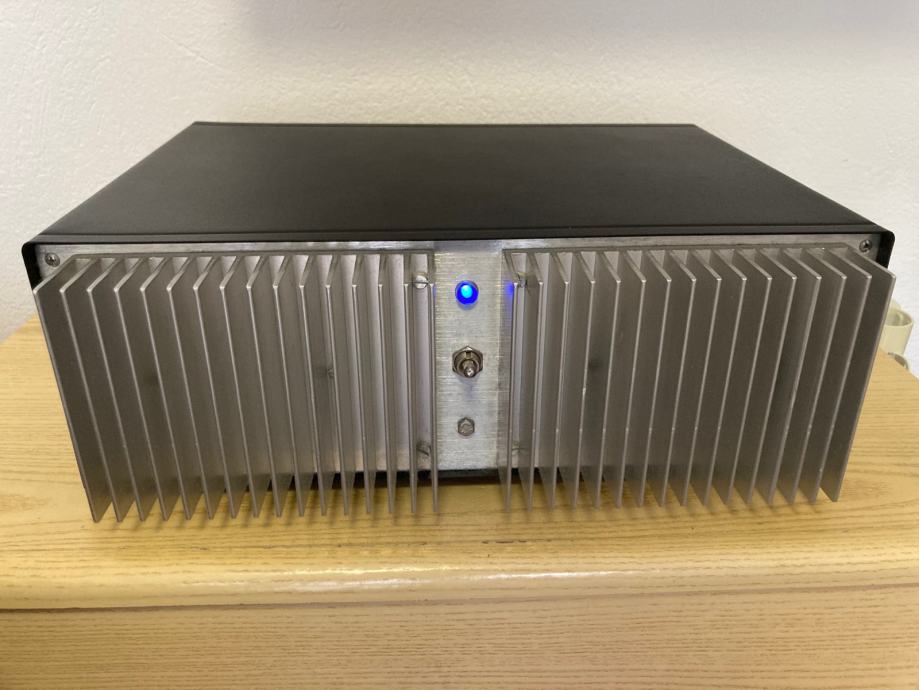 Aktivni sistem ALPINE SWE-1242 (250 W RMS) Ljubljana
