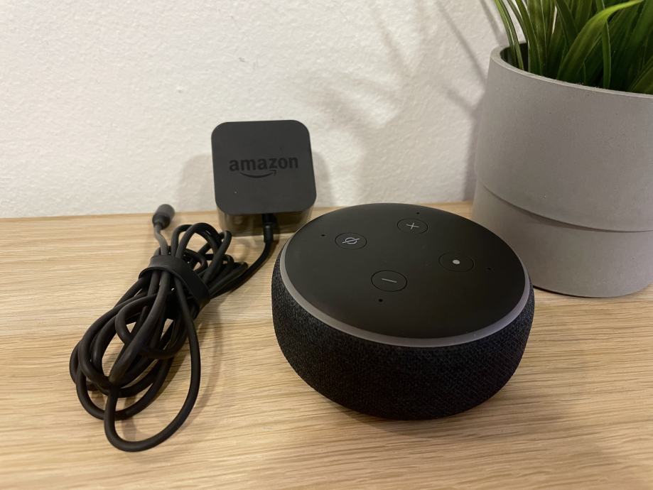 Amazon Echo Dot 3. generacija (pametni zvočnik - Alexa)