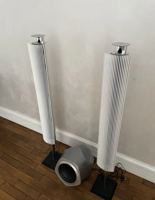 Bang&Olufsen akustisches system BeoLab 18 mit Subwoofer BeoLab 19