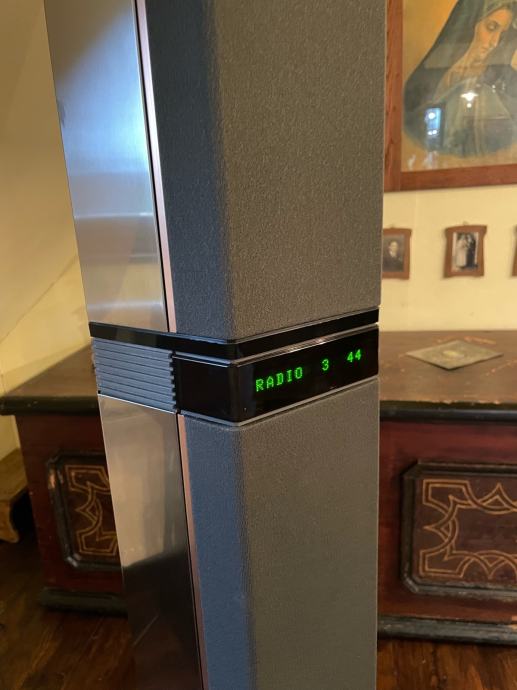 BeoLab Penta MK3 zvočniki in ojačevalec BeoMaster 7000 BANG & OLUFSEN