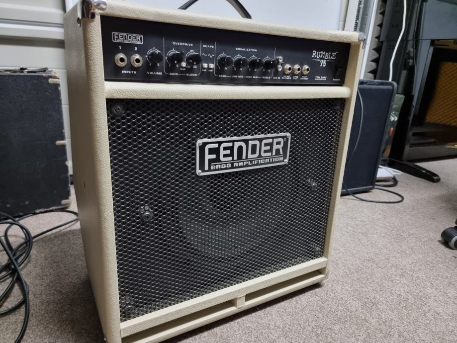 Fender Rumble 75W