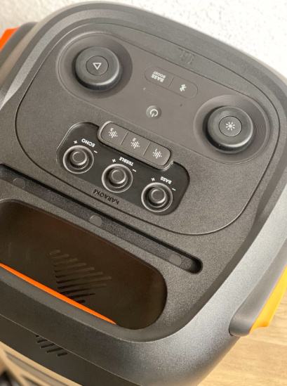 JBL party box 710