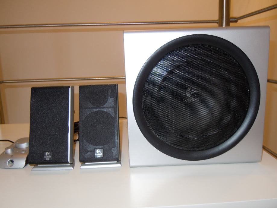 Logitech Z-2300 aktivni zvočniki 200W, 2.1