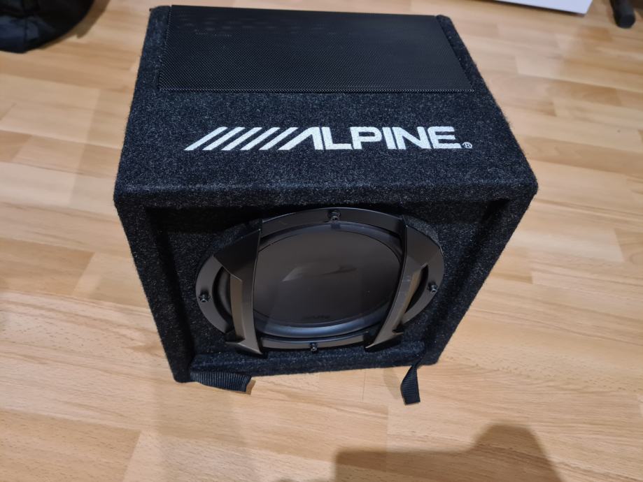 Aktivni subwoofer Alpine SWE-815