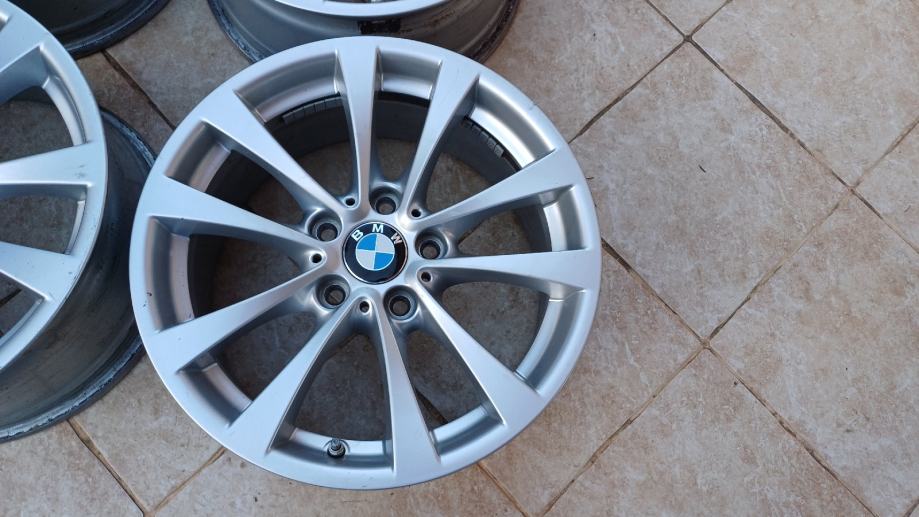 17 BMW platišča style 395 deljena