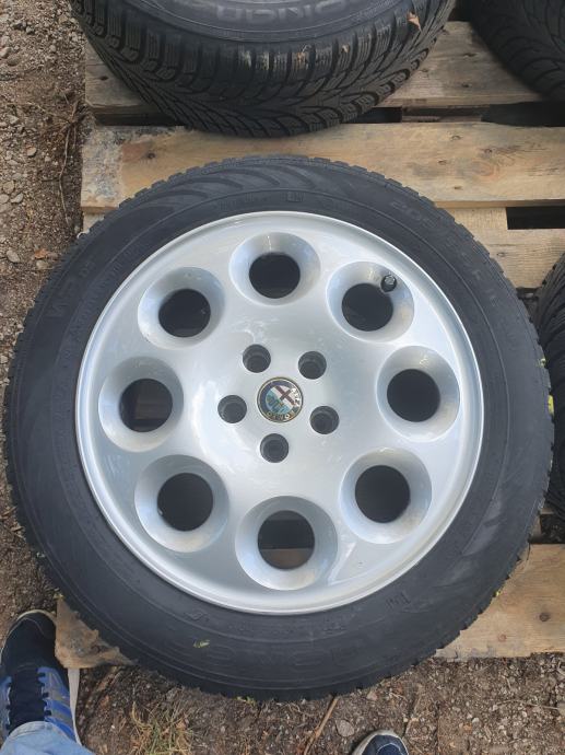 Alfa Romeo Alu platišča 16 col, z zimskimi gumami 205/55/16