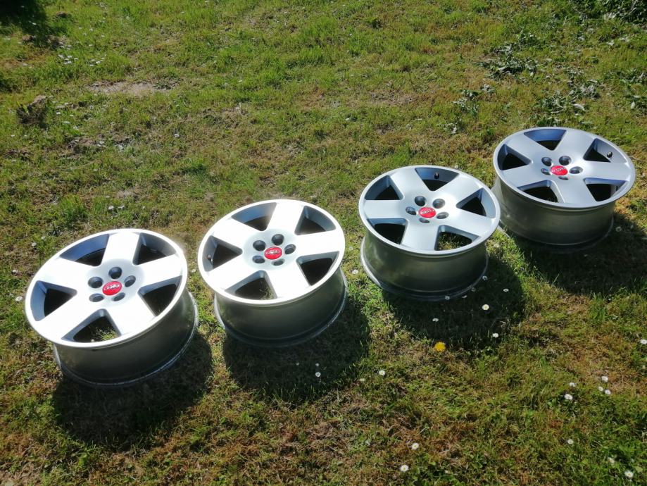 Audi Fat Five 8.5J 18 ET45 5x112