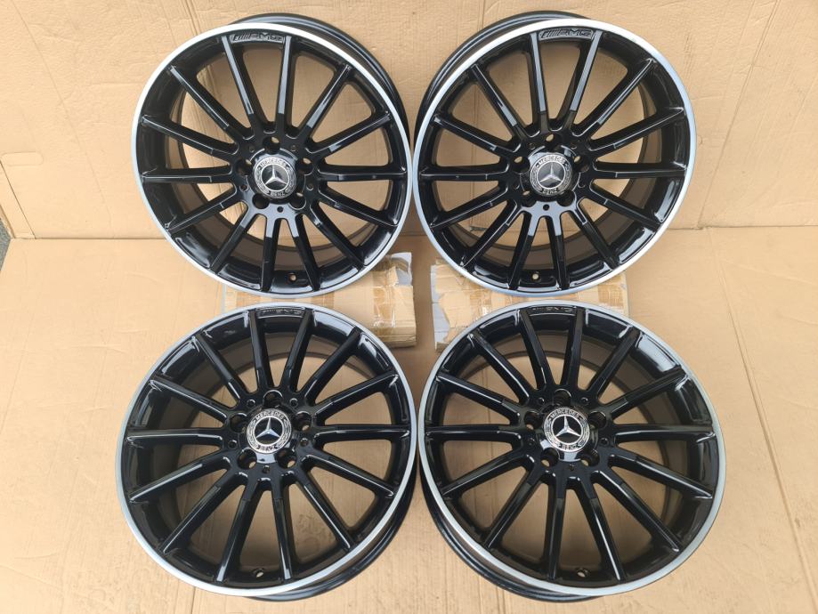 AMG Mercedes original 18 Alu: 7,5 x 18 ET52 - AMG A1764010200