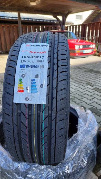Renault Nervasport 6.5J x 17 ET49 + Nankang NS-20 185/35/17