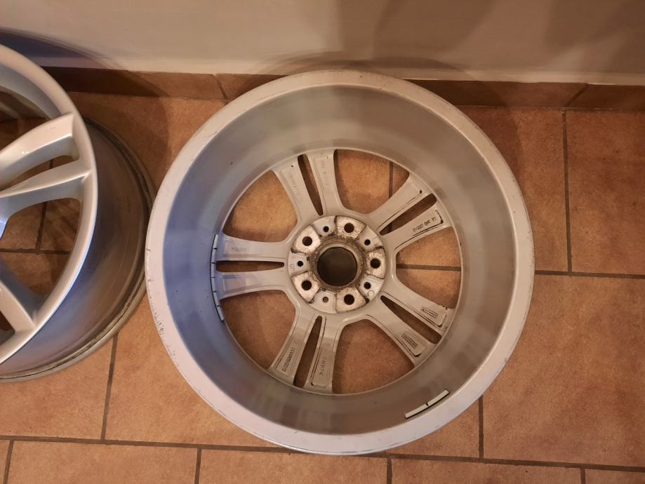 Platišča 18 original BMW style 658 8 x 18