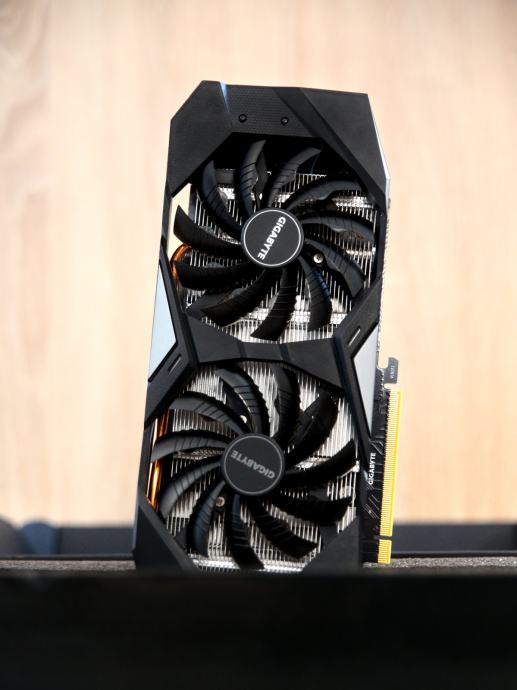 RTX 2060 Super (Gigabyte Windforce OC 2x Rev 1.1)