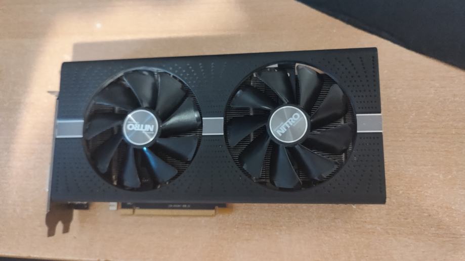 SAPPHIRE NITRO+ RADEON RX 570 4GB