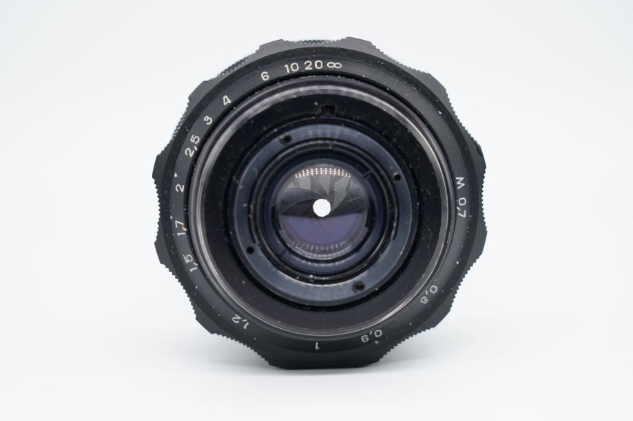 Mir-1B 37mm f2.8 m42 navoj