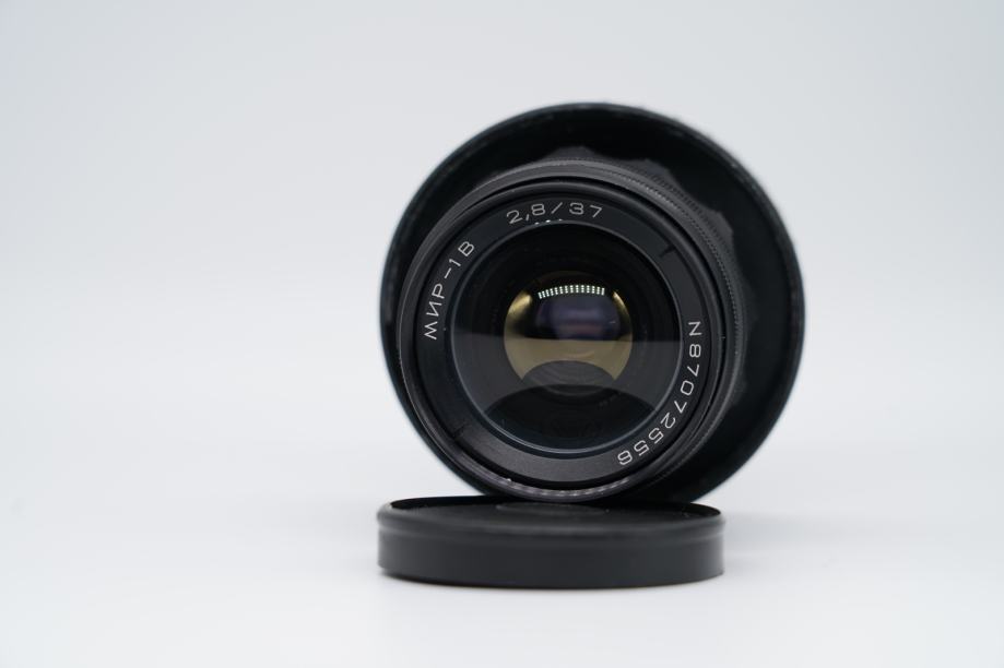 Mir-1B 37mm f2.8 m42 navoj