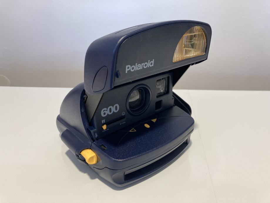 POLAROID 600 EXPRESS BLUE INSTANT FILM CAMERA