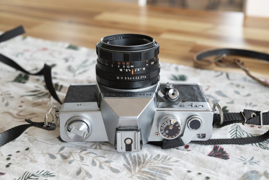 Praktica LTL3 s Pentacon 50 mm 1.8 objektivom