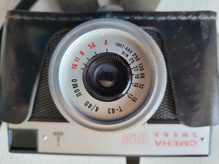 Ruski fotoaparat Smena