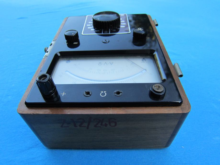 iskra ul 4 multimeter lesen