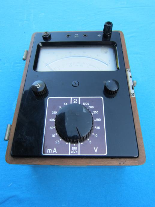 iskra ul 4 multimeter lesen