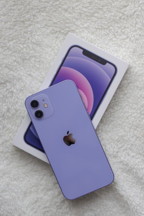 Apple iPhone 12 64GB Purple