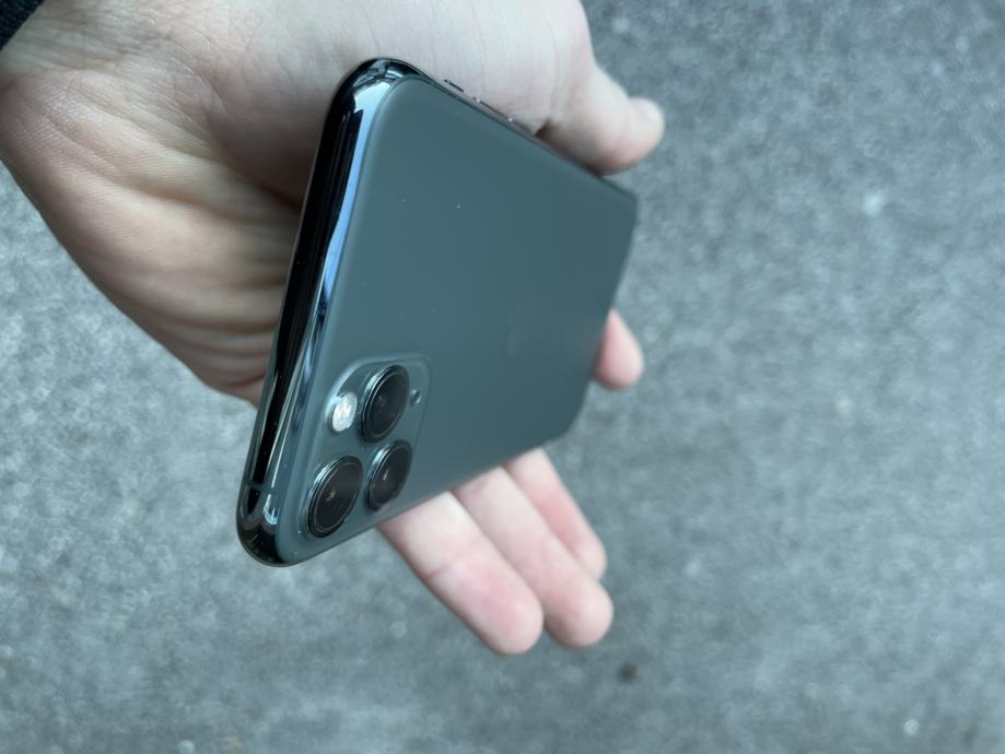 Iphone 11 PRO 64 GB, odlično ohranjen