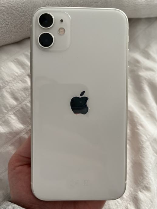 IPhone 11 64GB_zelo lepo ohranjen + 7 ovitkov