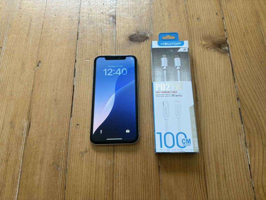 iPhone 11 64GB Lepo ohranjen! Brezhiben!