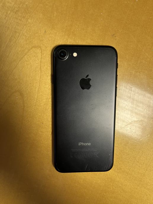 IPHONE 7 32G ČRN