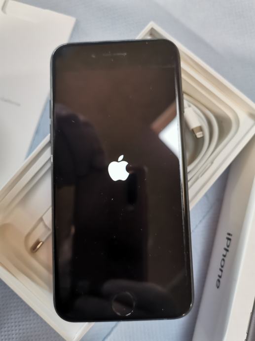 iPhone 7 - lepo ohranjen