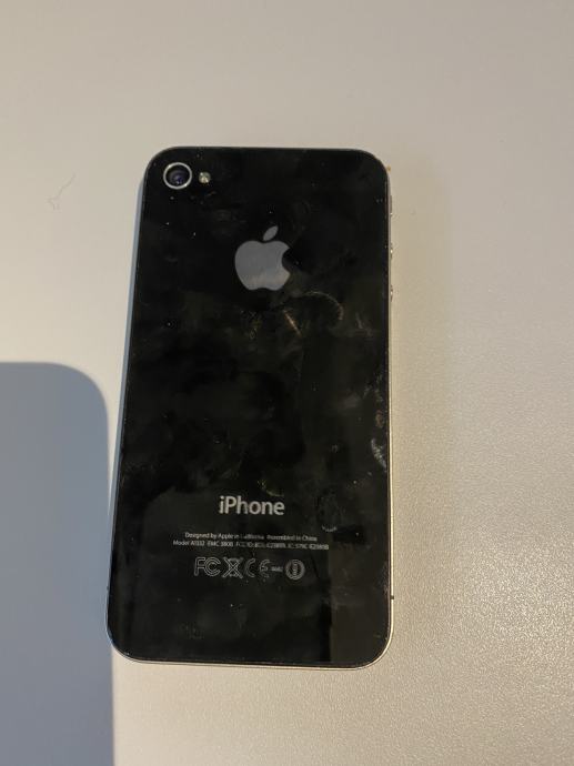 Apple iPhone 4 model A1332 - črn