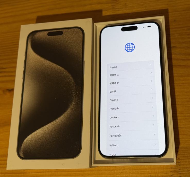 Prodam iPhone 15 Pro Max 256GB – Natural Titanium