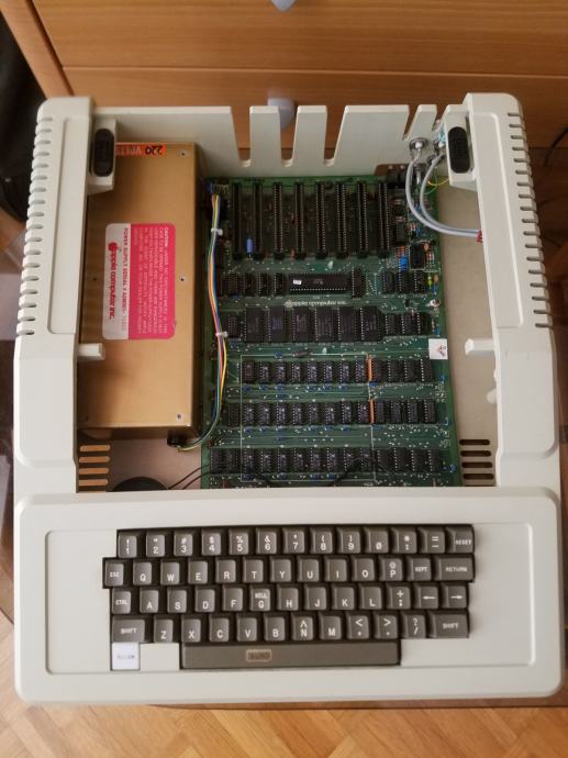 Apple II 2 Europlus - vintage 1979
