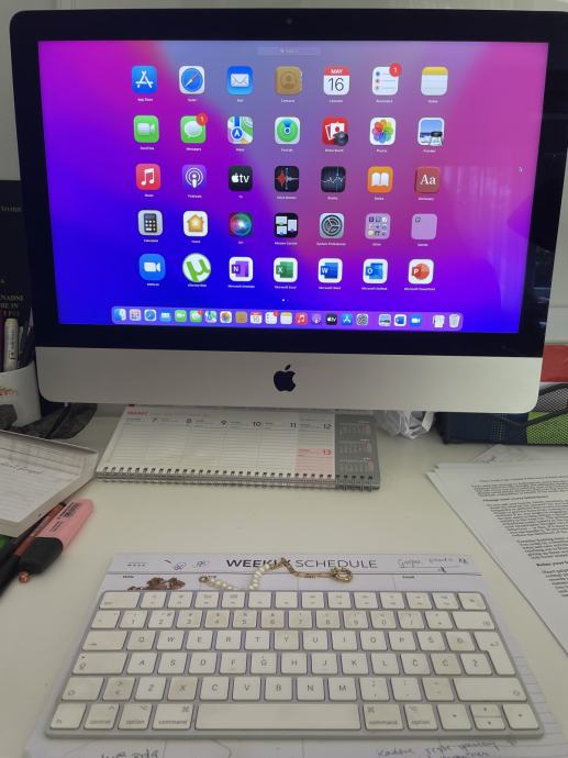 Apple iMac 21.5 inch 2017