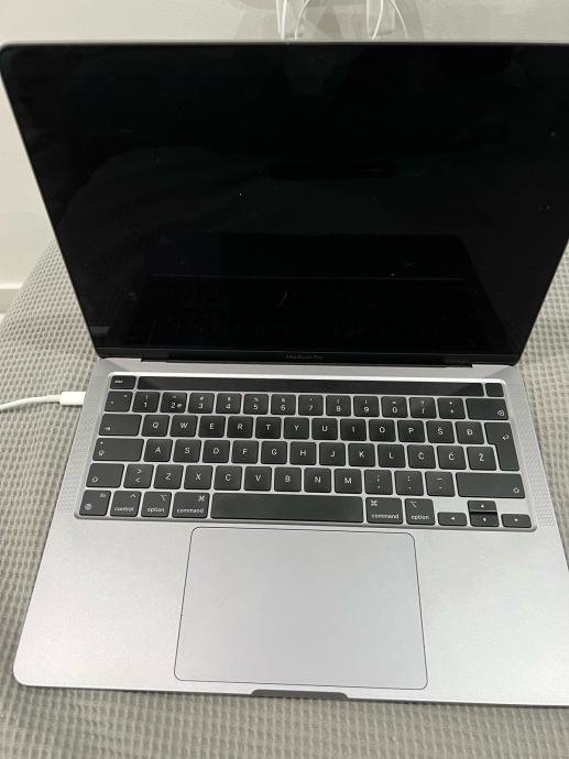 Mac book pro 2022
