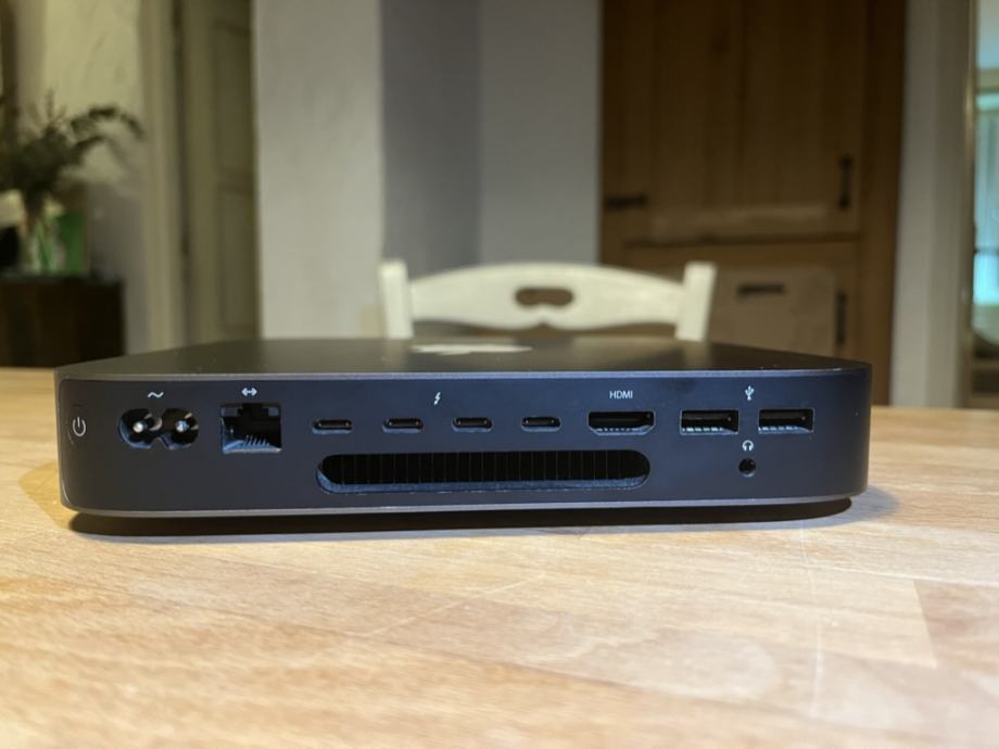 Mac Mini (Intel, late 2018)