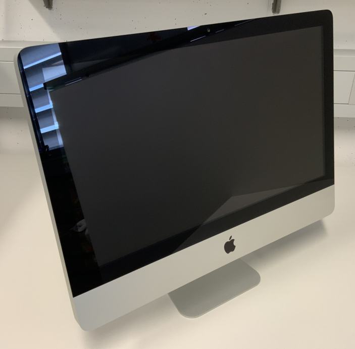 Računalnik Apple iMac 21.5, Mid 2010, macOS Monterey, AMD M5100