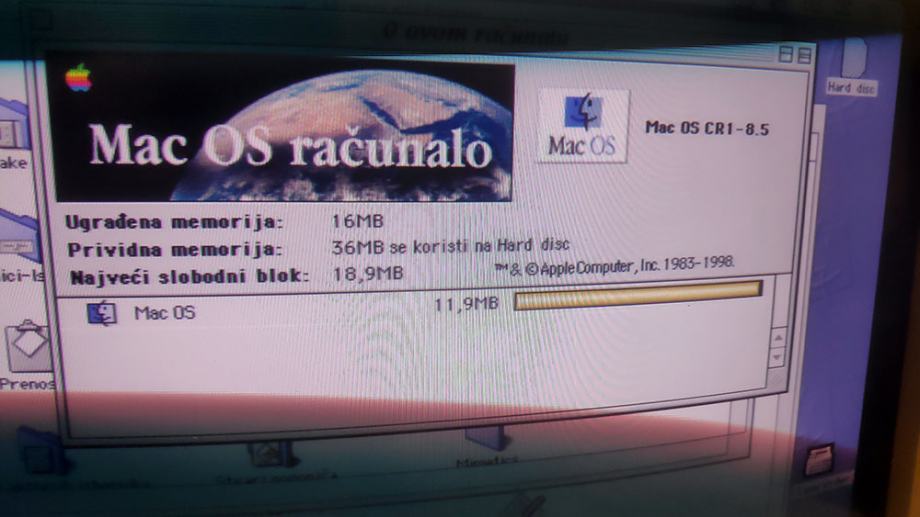 Retro računalnik Apple Mac Macintosh Performa 6400/180 pravilno! M3548