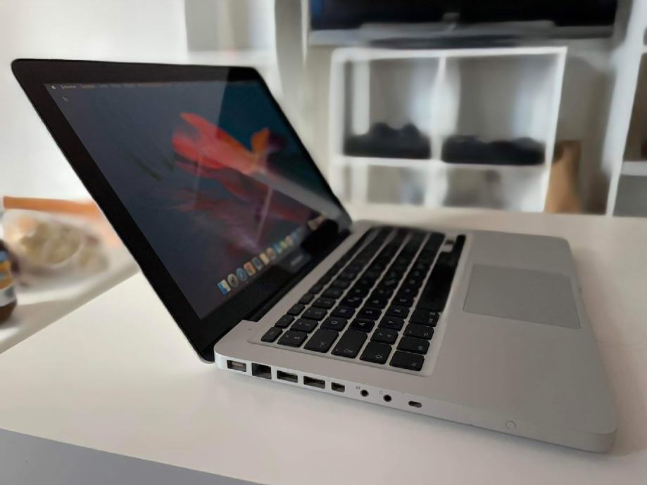 Apple MacBook 2008 Late Aluminum 8GB RAM
