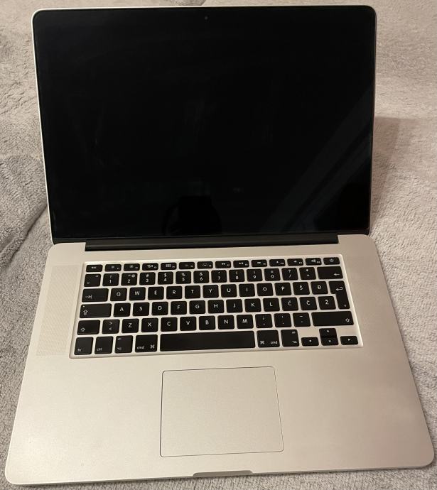 Apple MacBook Pro 15-inch, mid-2015, i7/16GB/512GB