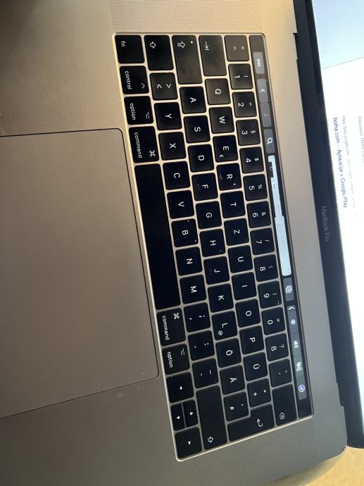 Mac book pro 15