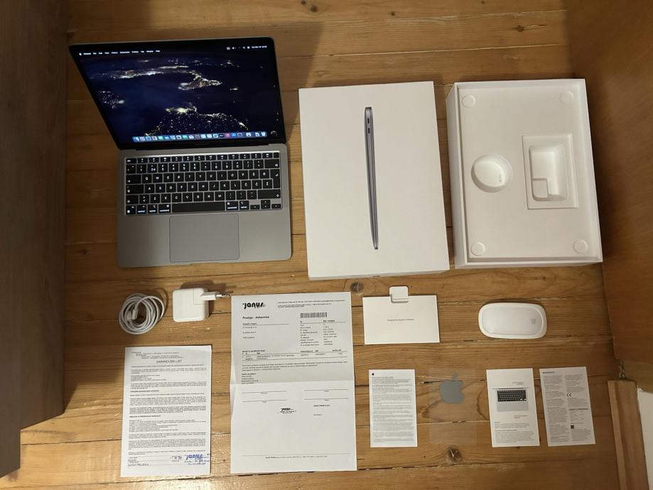 Macbook Air M1, 8GB, 256GB KOT NOV! + Magic Mouse