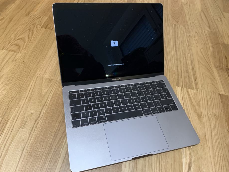 Macbook pro 13 2017 (non-touchbar) 8gb 256gb (beri opis)