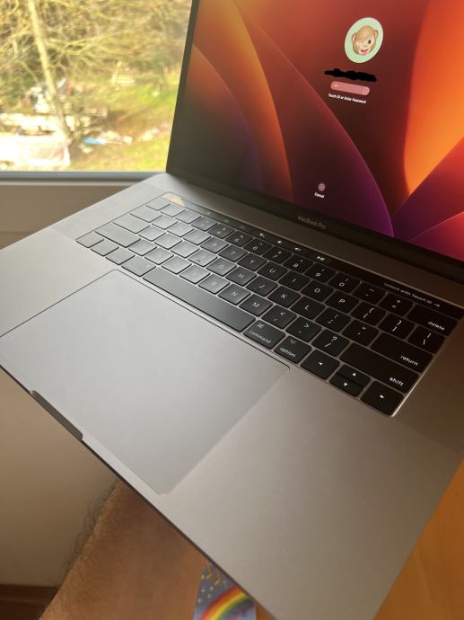 MacBook Pro (15-inch, 2017) 16GB 512 SSD Core i7 2.9GHz