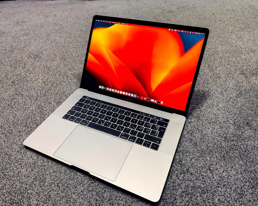Macbook Pro 2017 15.4, i7 2,8 GHz, 250GB SSD, 16GB RAM, MacOS Ventura