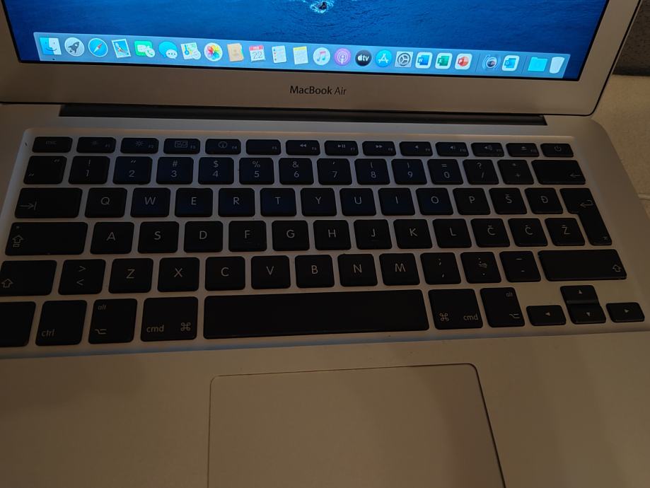 Prodam prenosnik Apple MacBook Air 13-inch A1369