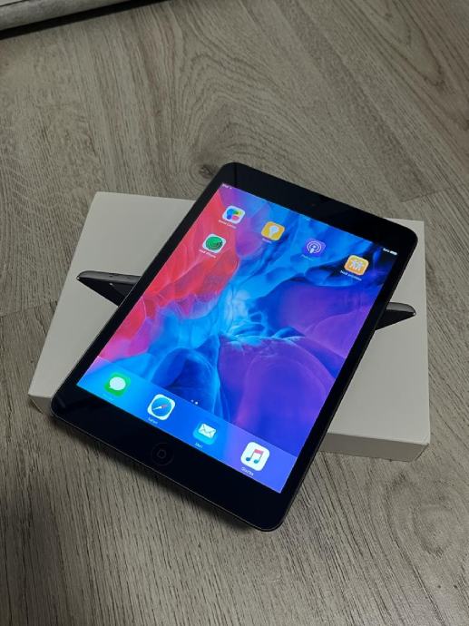 Apple iPad mini Wi-Fi A1432 BREZHIBEN KOT NOV iPad TABLICA