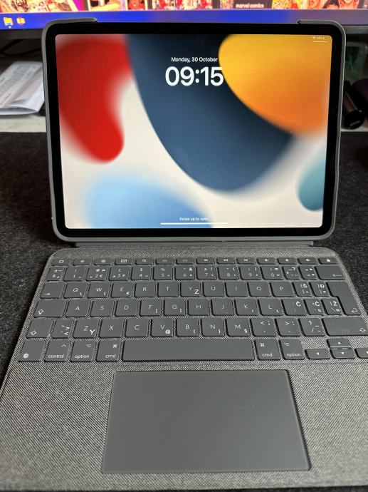 Apple iPad PRO 11 (3rd gen) /M1/11inch/256GB/cellular + tipkovnica