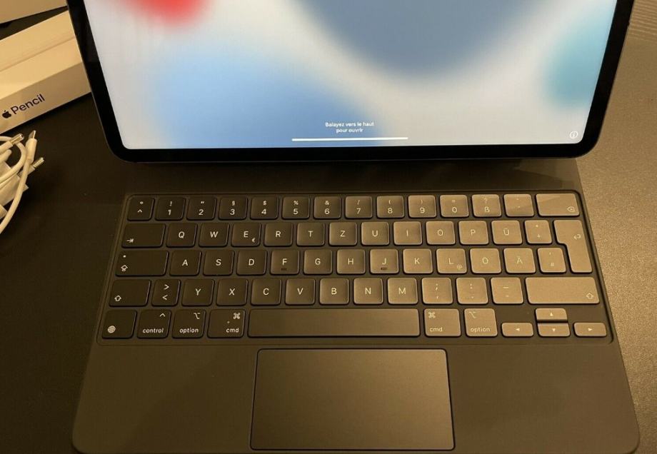 Apple iPad Pro 12.9 5.Gen 256GB, Wi-Fi + 5G Magic Keyboard + Pencil