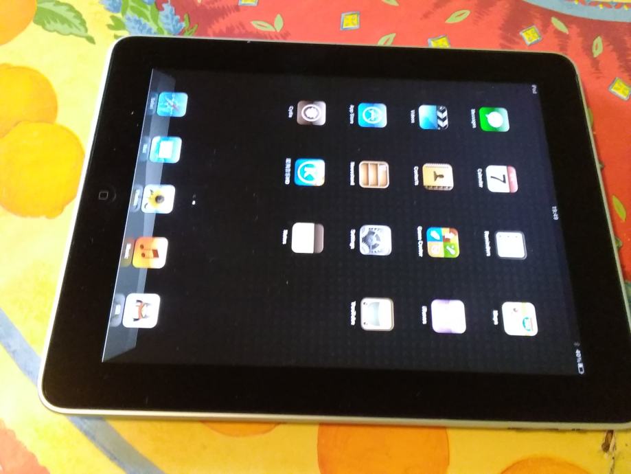 iPad 1 (64gb)