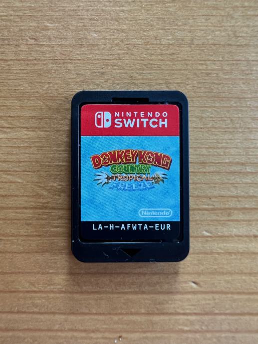 Donkey Kong Country Tropical Freeze Switch